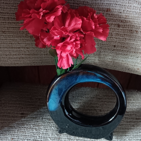 Accents | Vintage Beautiful Unique Round Shaped Vase | Poshmark